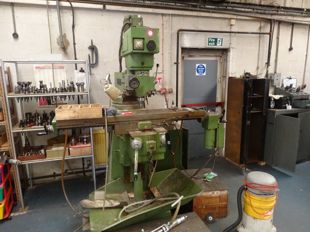 Beaver Milling machine Mk2 - 1st Machinery