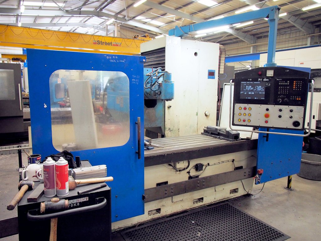 Correa A-16 CNC Milling Machine (1989) - 1st Machinery