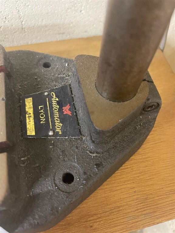 Automator Manual Press - 1st Machinery