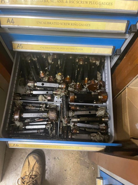 Bott Compact Cabinet with Measuring Equipment - 1st Machinery