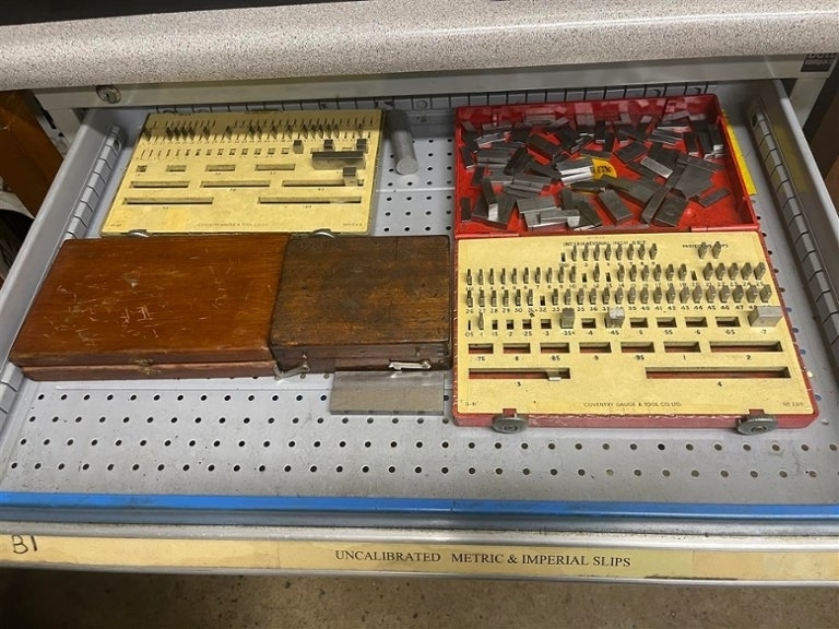 Bott Compact Cabinet with Inspection Equipment - 1st Machinery