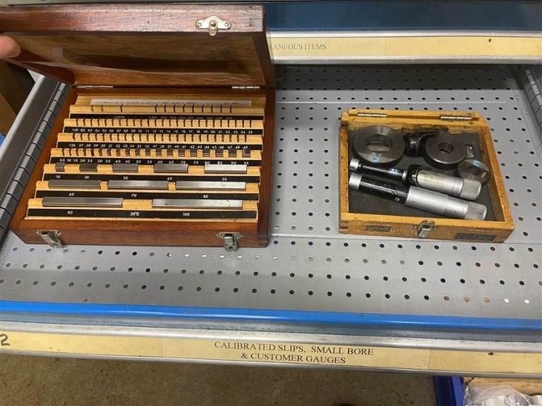 Bott Compact Cabinet with Measuring Equipment - 1st Machinery