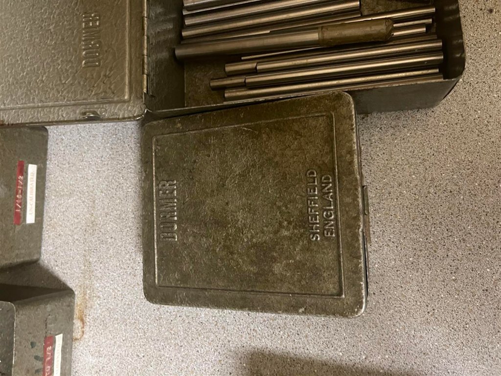 7 boxes of Dormer Measuring Instruments - 1st Machinery