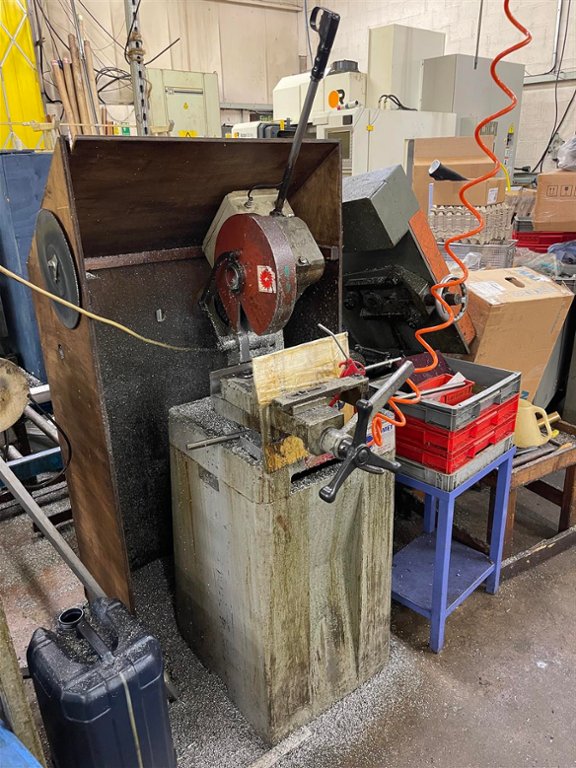 Used Comet 2000 Circular Blade Saw - 1st Machinery