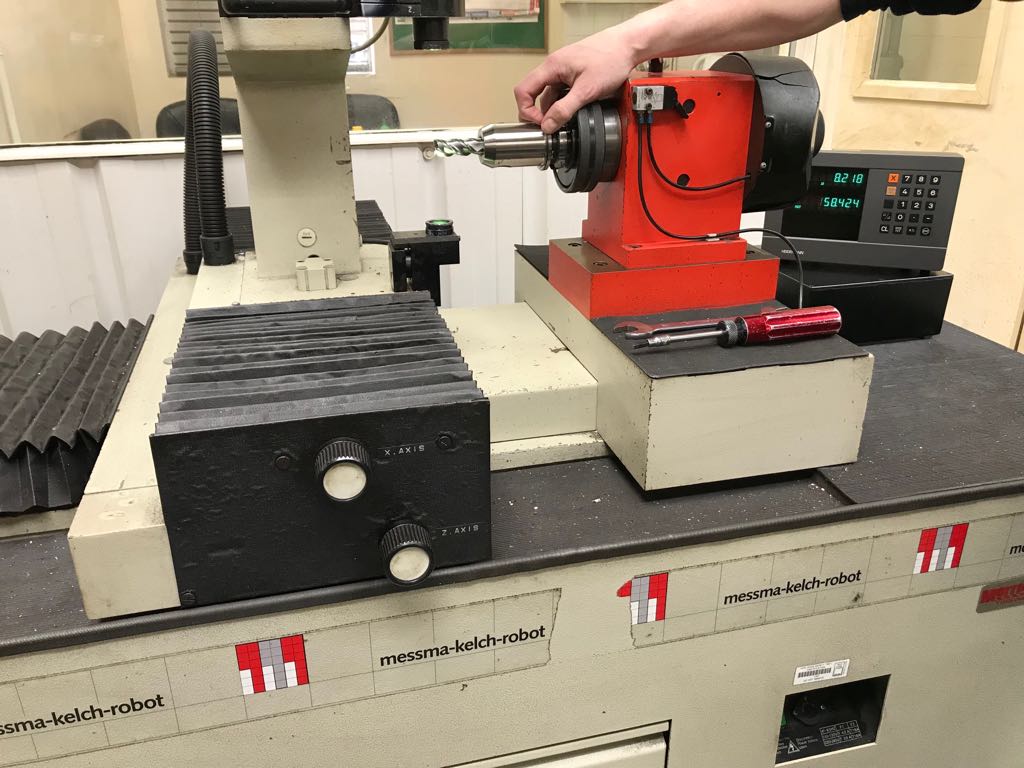 Tool Presetting Station 1st Machinery