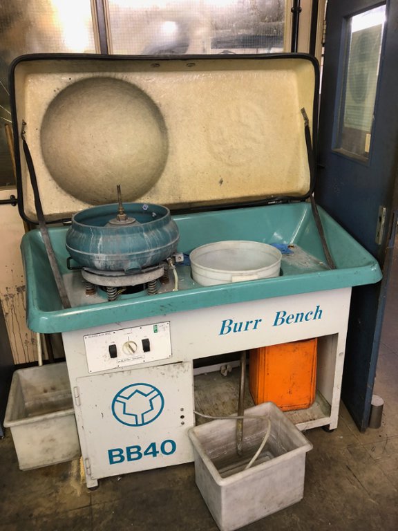 Burr Bench BB40 - 1st Machinery
