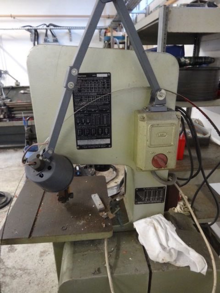 Startrite Bandsaw - 1st Machinery